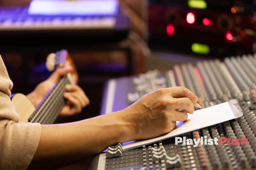 Cómo escribir una canción: consejos y procesos de composición de los ...